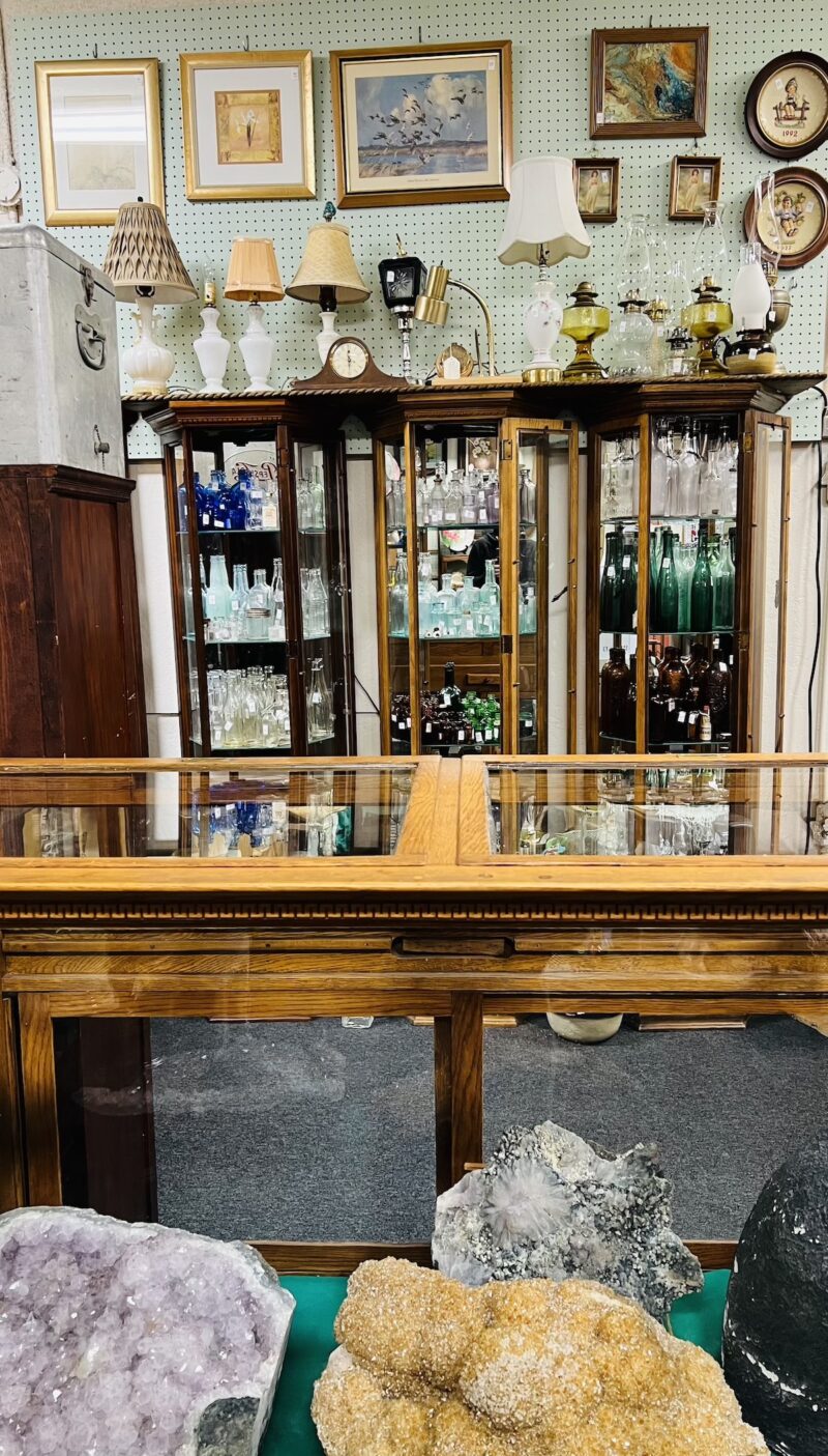 Midtown Antiques - Antiques & Treasures in Midtown - Reno, NV